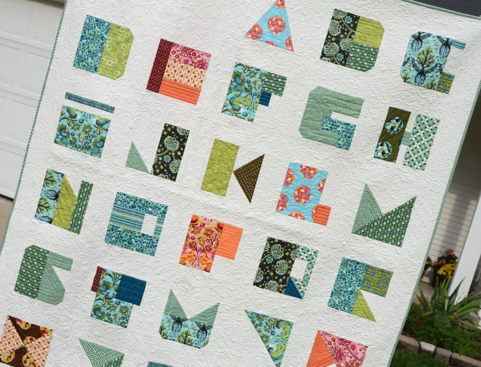 Hyacinth Quilt Designs: Tula Pink's Modern Alphabet