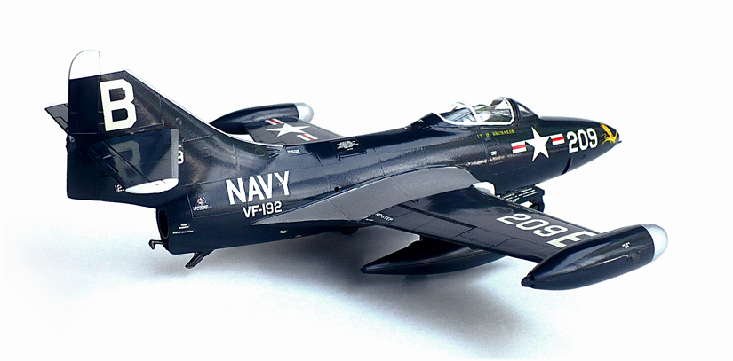 The Great Canadian Model Builders Web Page!: Grumman F9F- Panther