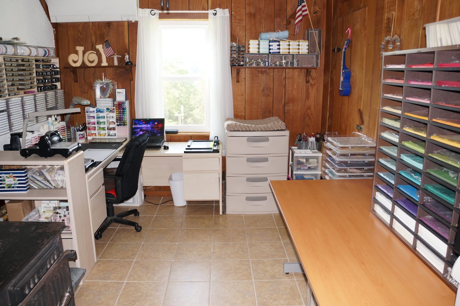 Heart's Delight Cards: Craft Room Makeover!