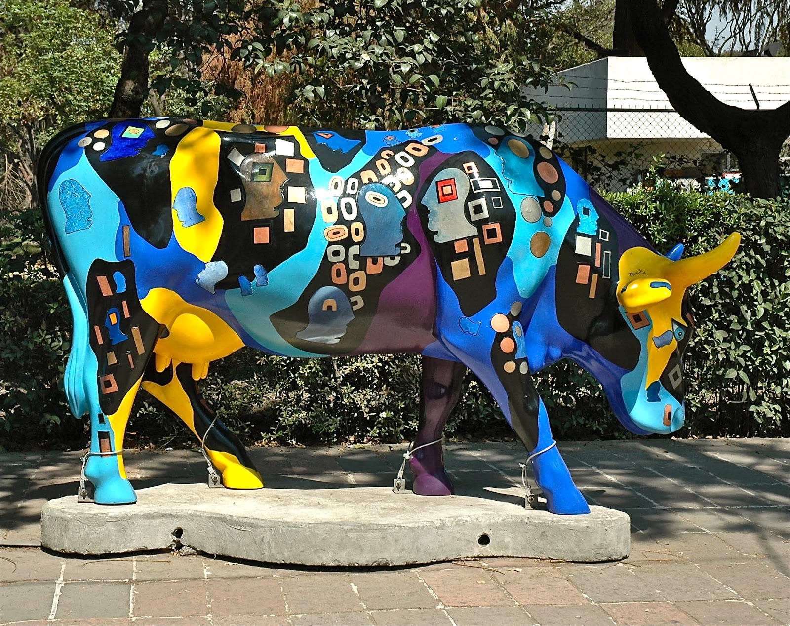 Vivencias: Cow Parade México