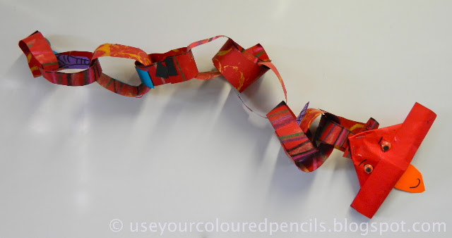 Use Your Coloured Pencils: Paper Chain Chinese Dragons