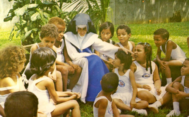 Blog do Pessoa: IRMÃ DULCE : Primeira santa brasileira: veja a história ...