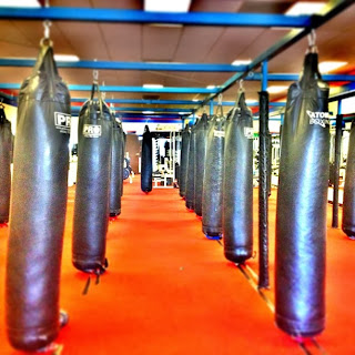 Cindy's Fabulous Finds: Atomic Boxing