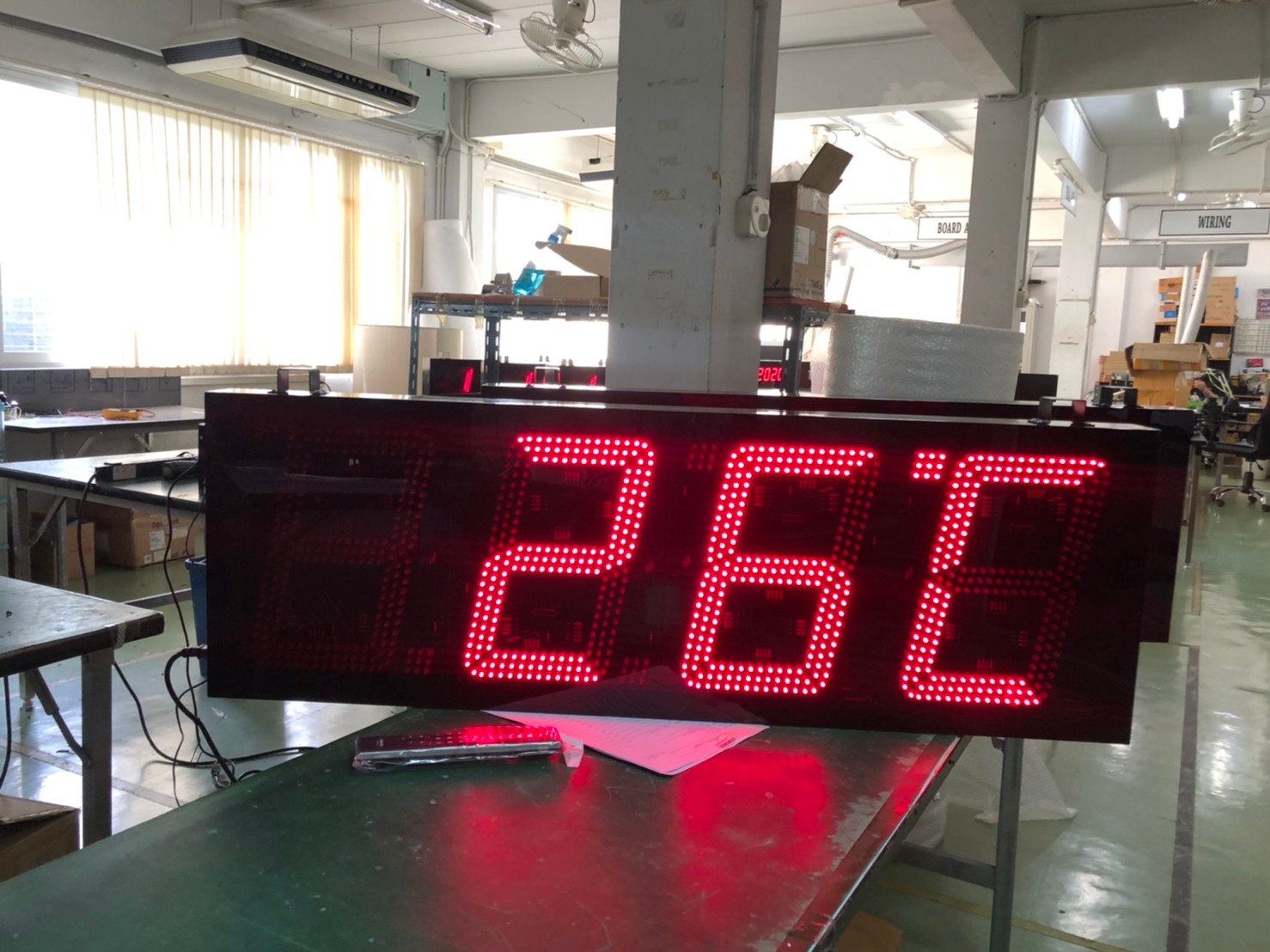 ผู้ผลิต จำหน่าย Production display board: DIGITAL CLOCK MODEL:CK-1204A ...