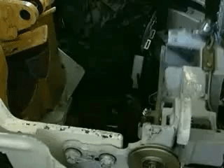 Autoloader of Soviet T-80 tank. : r/EngineeringPorn