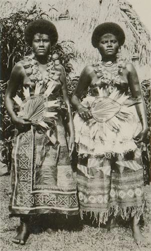 Fijian women in 1935 - Fiji Women in Black and White Photo