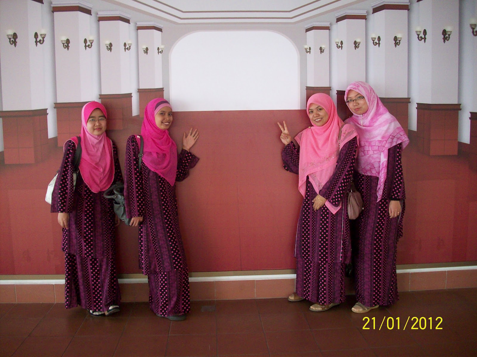 c@ttLeya_sEize tHe Day: MR & Mrs MKA's Reception @ Dewan Mewah Club, Kajang