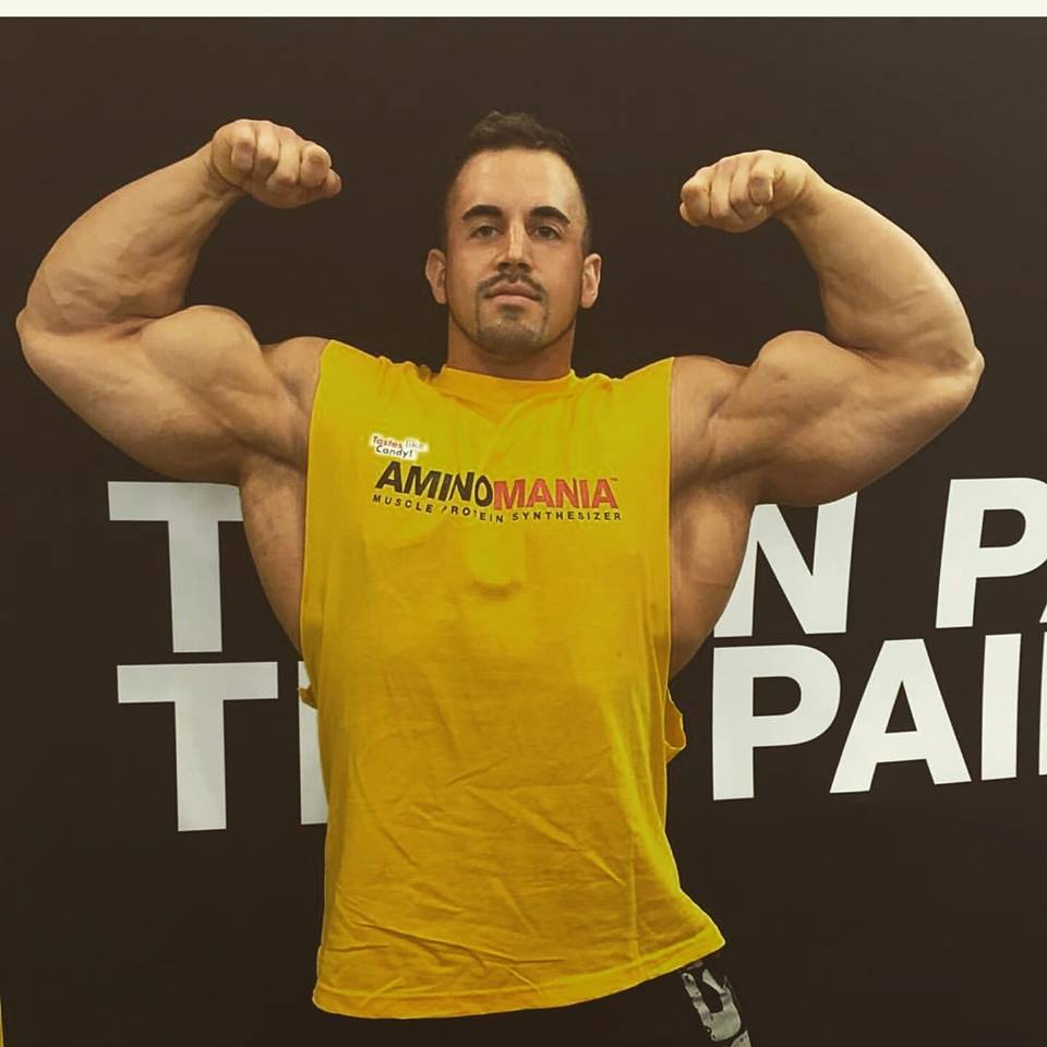 Worldwide Bodybuilders: Canadian muscle beauty Joe Seeman