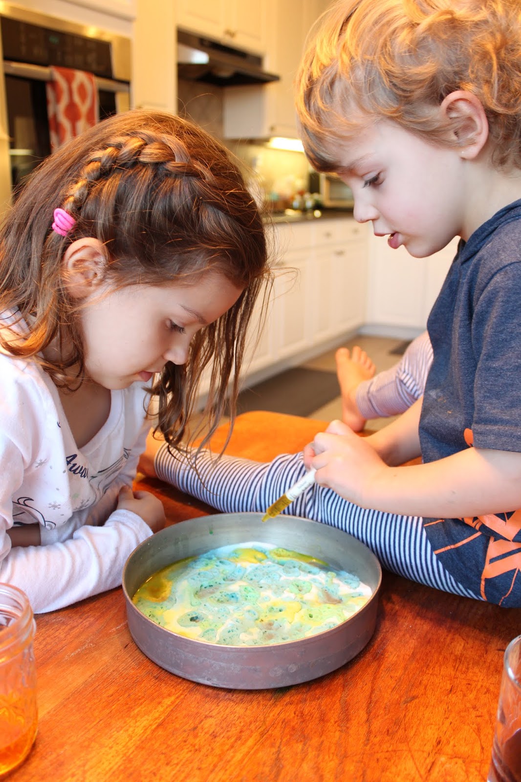 3 Easy No-Prep Preschool Science Experiments