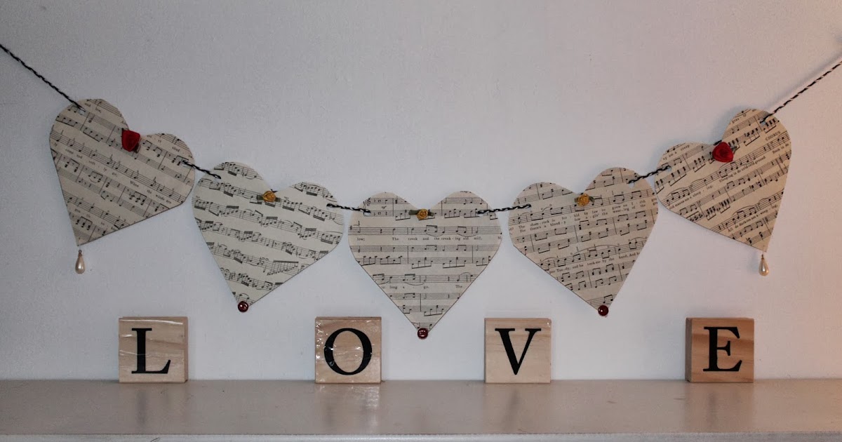 Simple Black & White Heart Banner | love my simple home