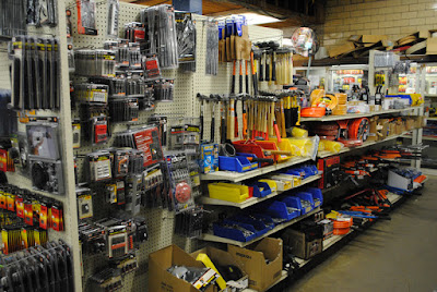 Skyway Tools: Using Appropriate Tools For Maintaining Electrical Appliances