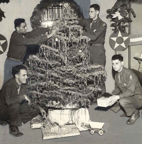 Bunny's Victory: Merry Christmas to you~1940's Style!