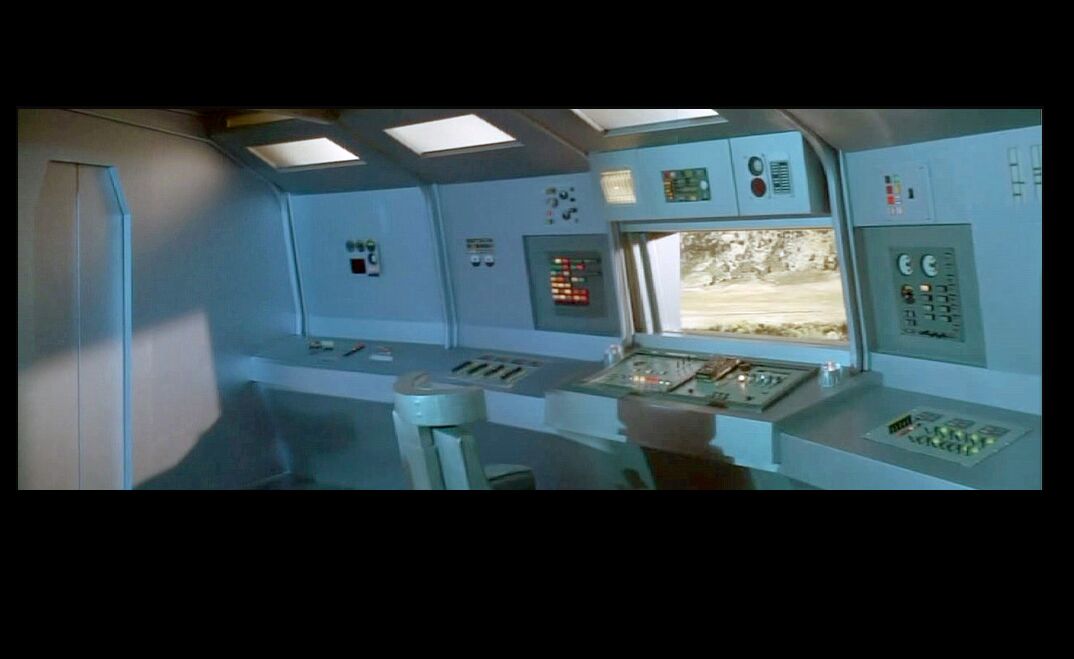 RETRO DISCOVERY PAGE!: THE INVADERS TV series 1967