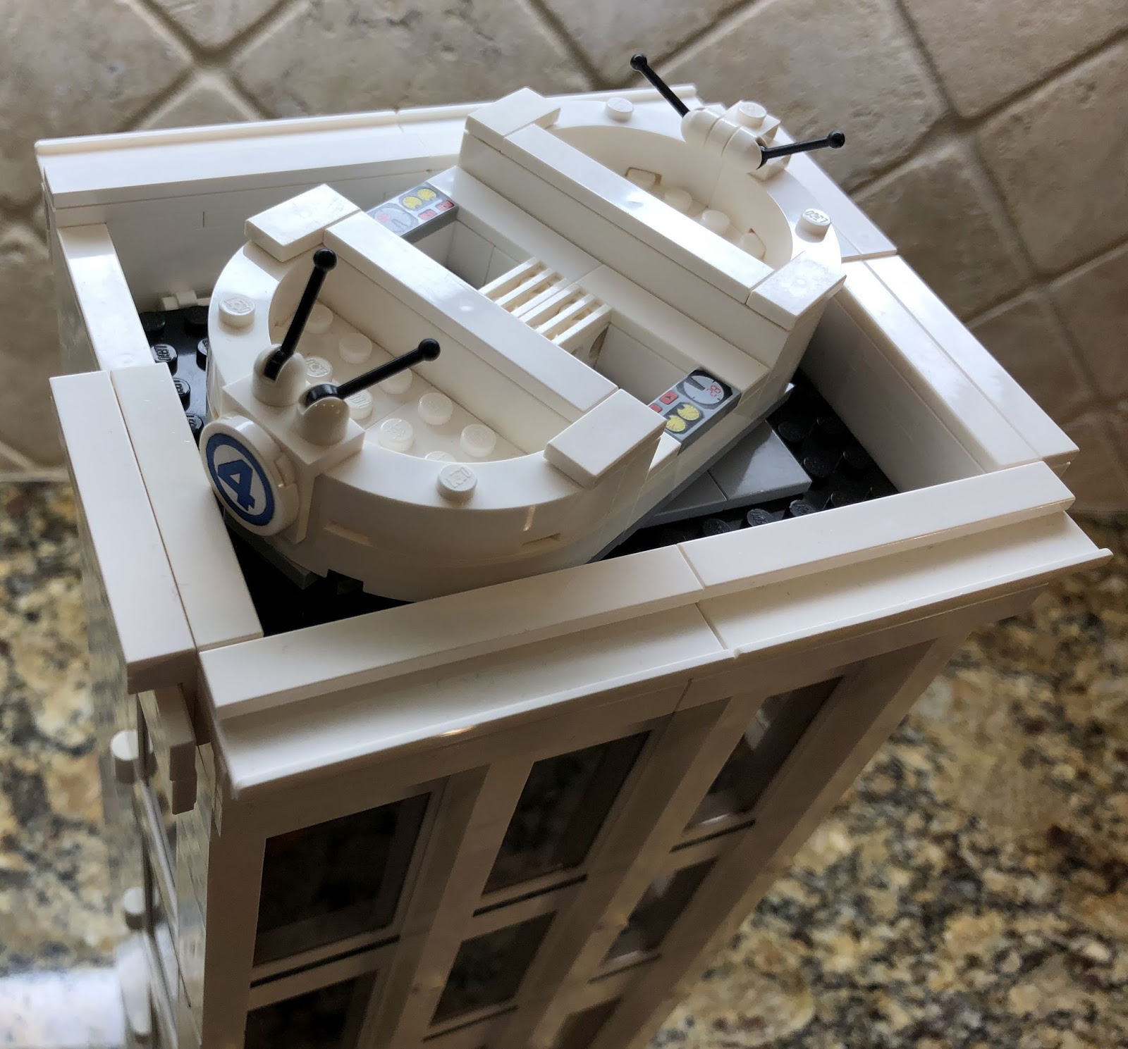 the sphinx: LEGO Fantastic Four & The Baxter Building!