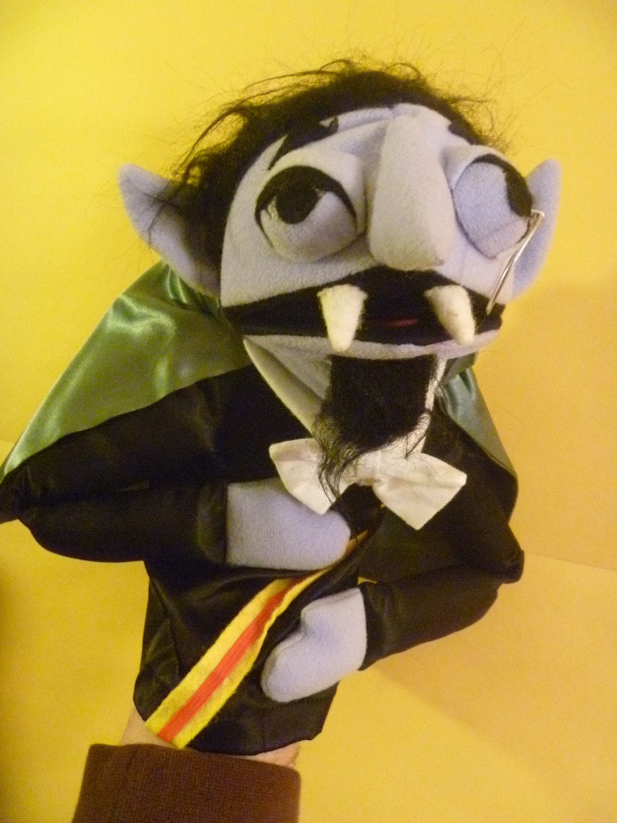 Peter's Puppets: The Peter's Puppets Hand-Made Puppet (Virtual) Museum