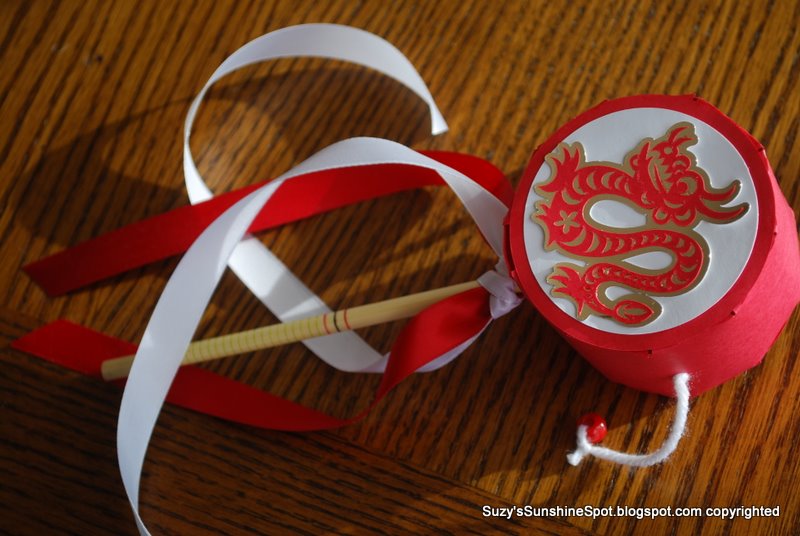 Suzy's Sunshine Spot: Chinese New Year Craft-Spin Drums