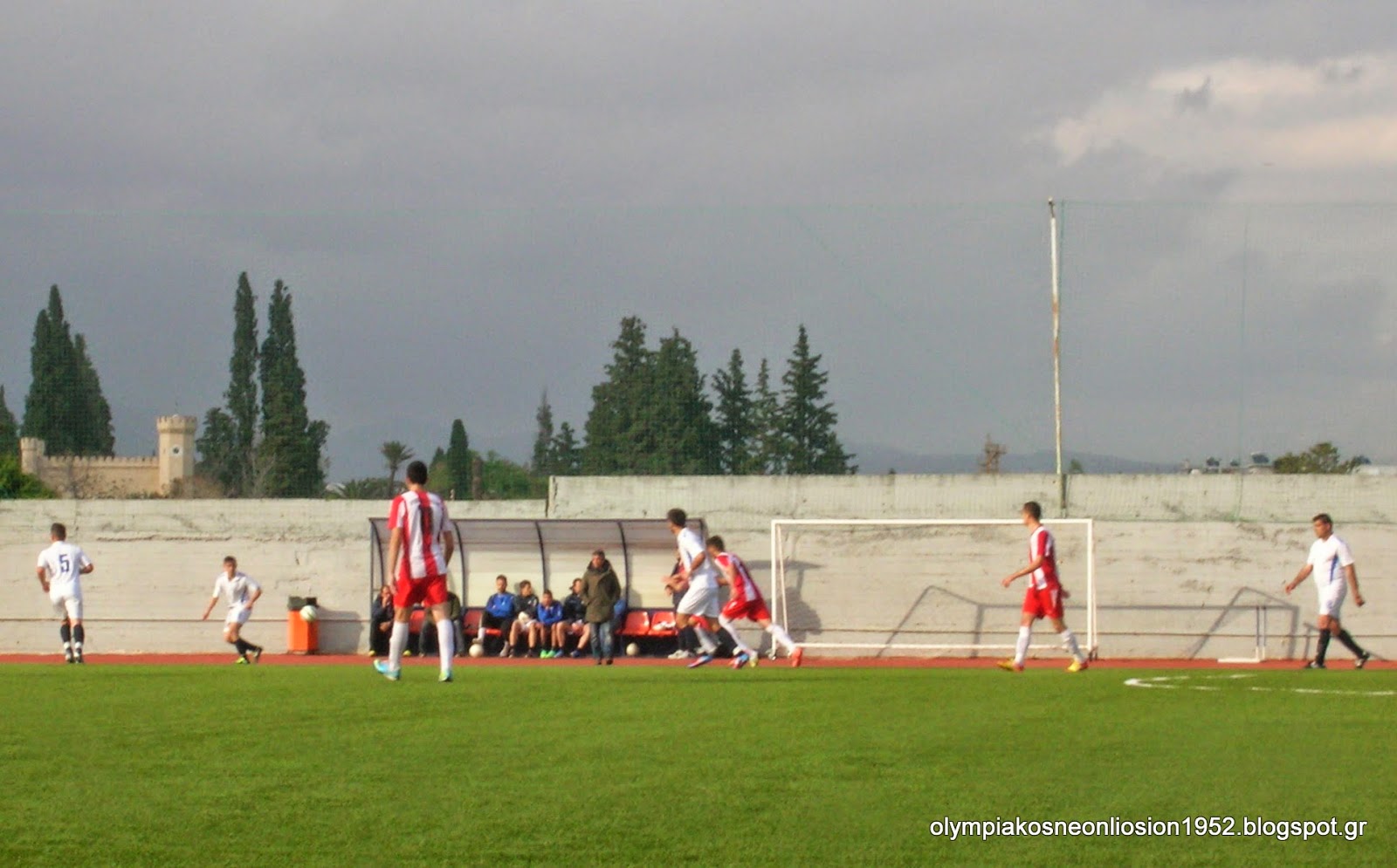 Olympiakos liosion f.c: ΝΙΚΗ ΤΟΥ ΟΛΥΜΠΙΑΚΟΥ ΣΤΟ ΦΙΛΙΚΟ ΓΙΑ ΦΙΛΑΝΘΡΩΠΙΚΟ ...