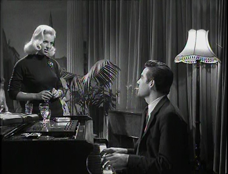 Classic Movie Ramblings: Yield to the Night (1956)