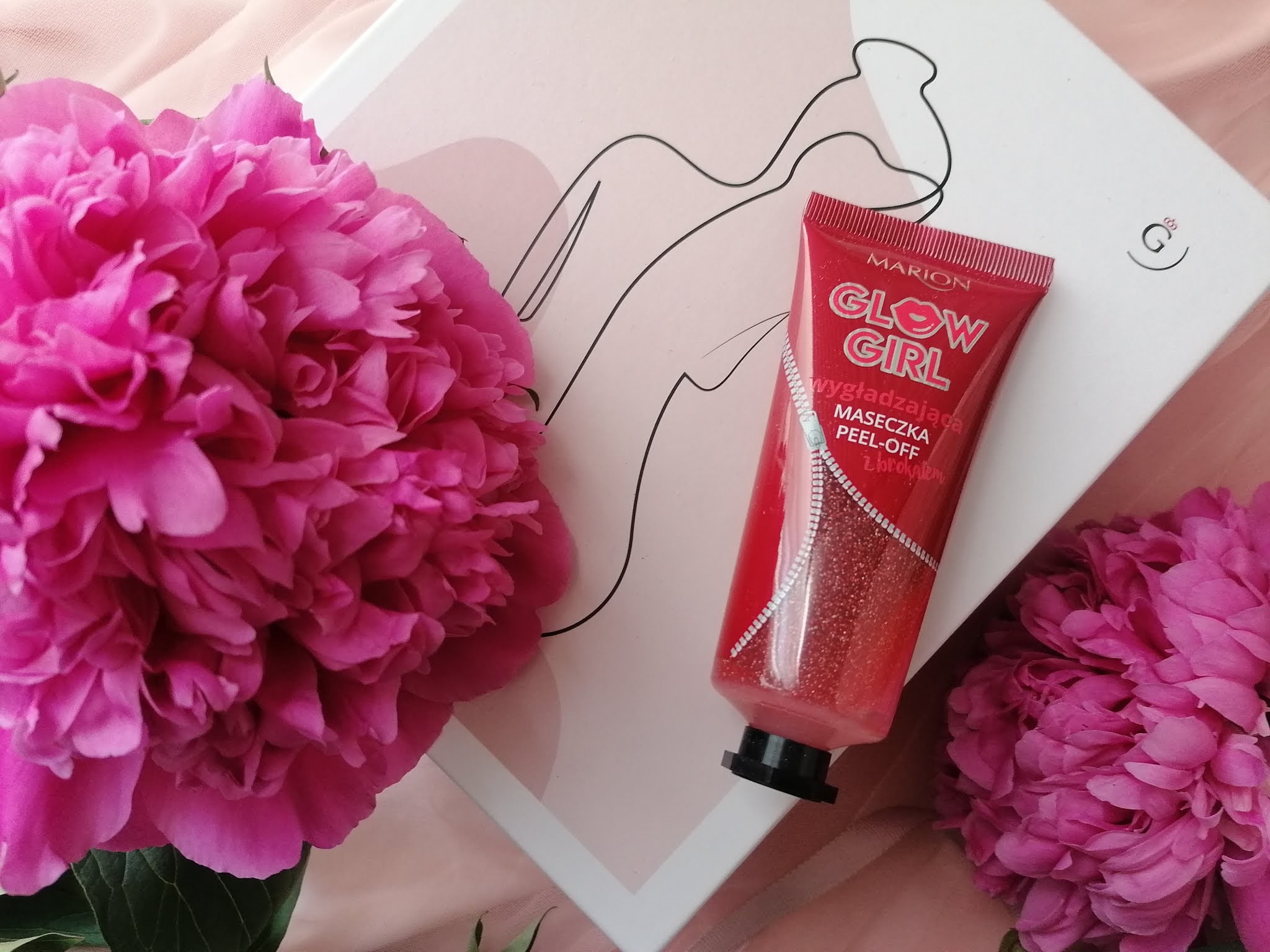 Kobieta Nieidealna - kobiety lifestyle, moda i uroda, dziecko