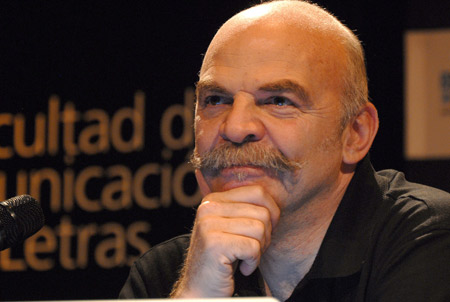 Educación para una Cultura Multimedial: Cronistas: Martín Caparrós