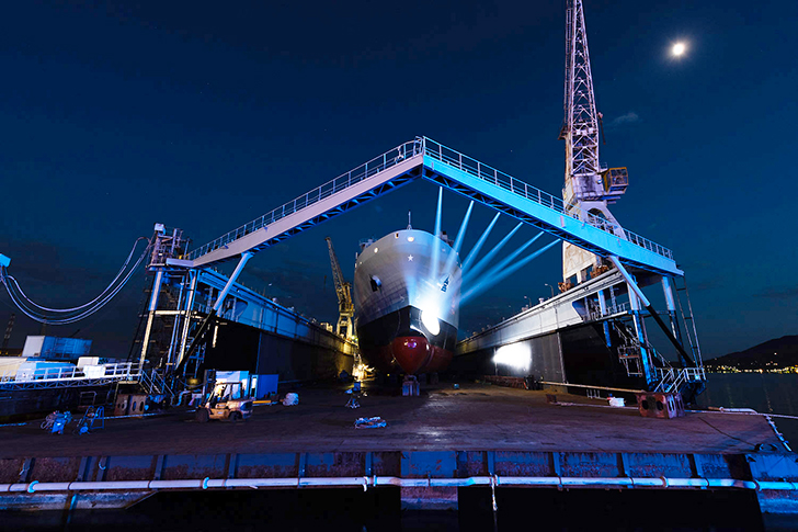 SI VIS PACEM, PARA BELLUM: Il Vulcano (A 5335) è un'unità navale ...