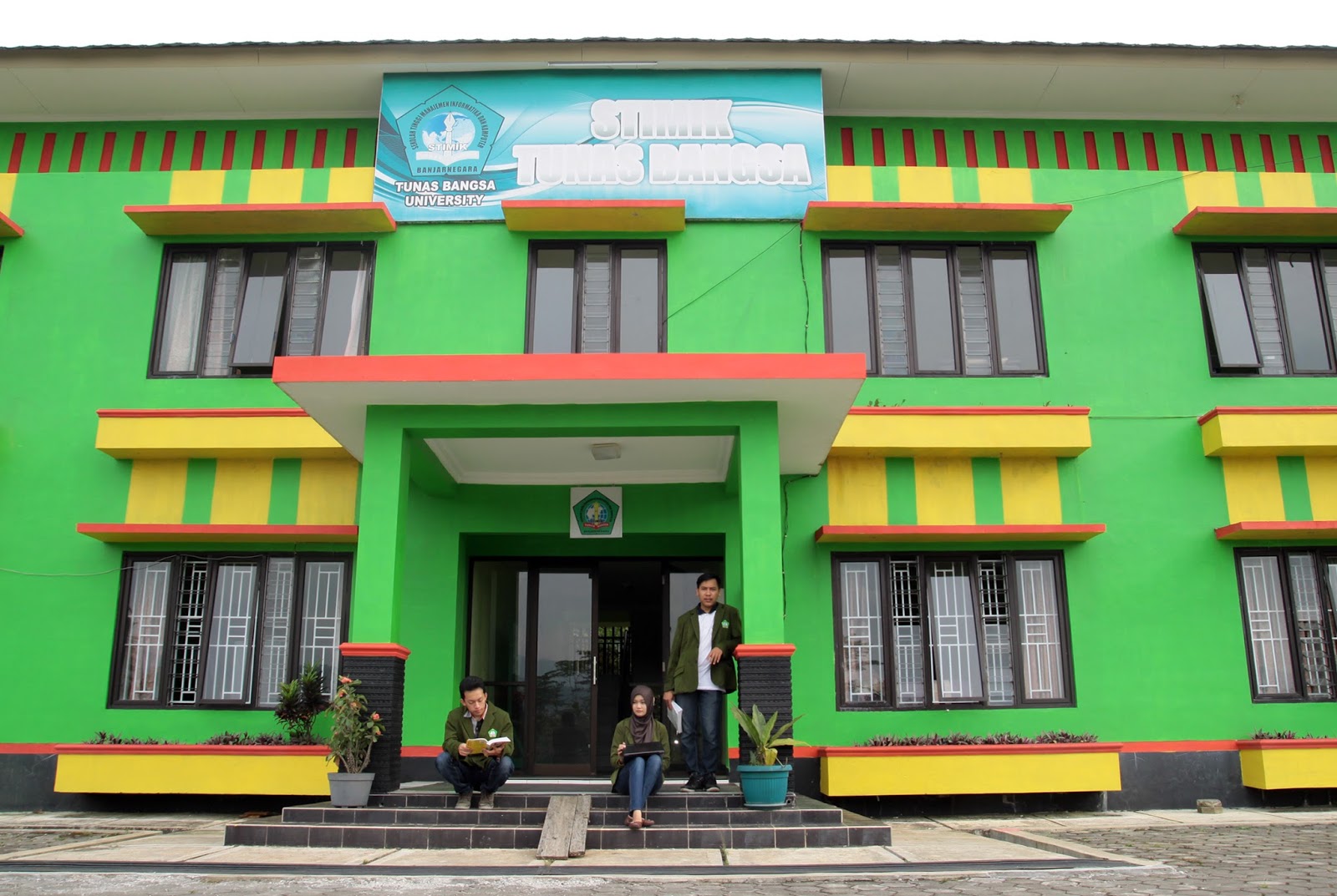 Foto Kegiatan Mahasiswa STIMIK TUNAS BANGSA