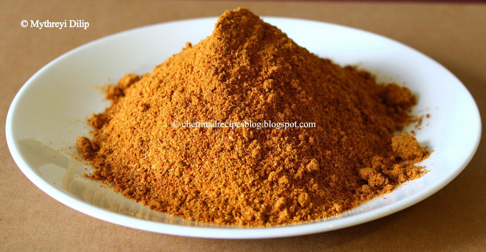 Chettinad Kuzhambu Milagai Thool / Chettinad Curry Powder / Kuzhambu ...