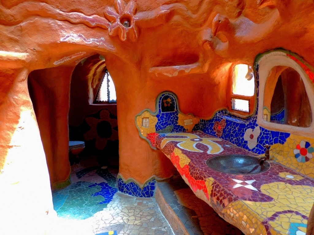 The Flying Tortoise: Columbian Octavio Mendoza's House Called Casa ...