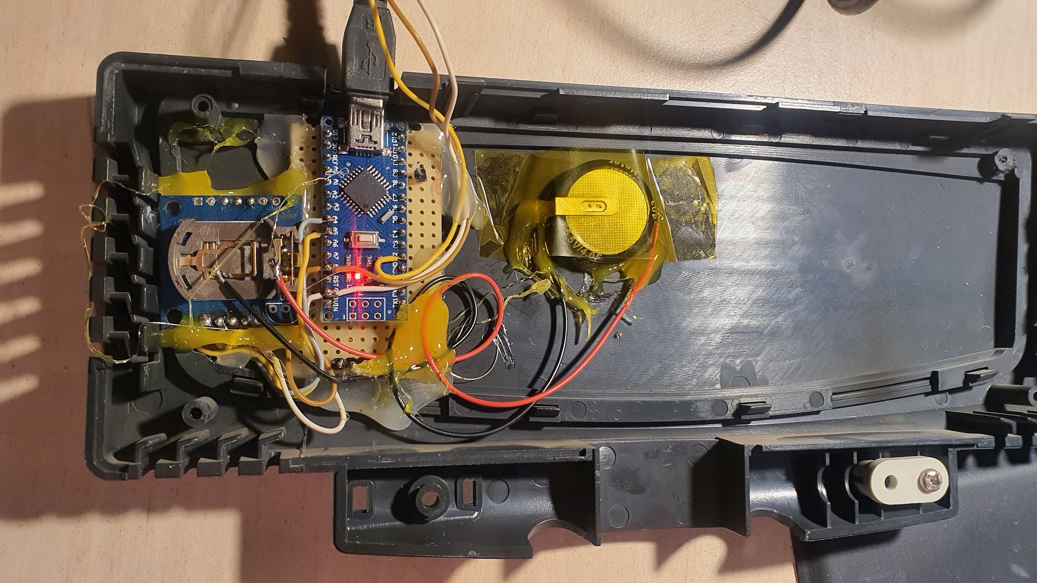 YO3HJV: Shack dual time Clock with POS VFD