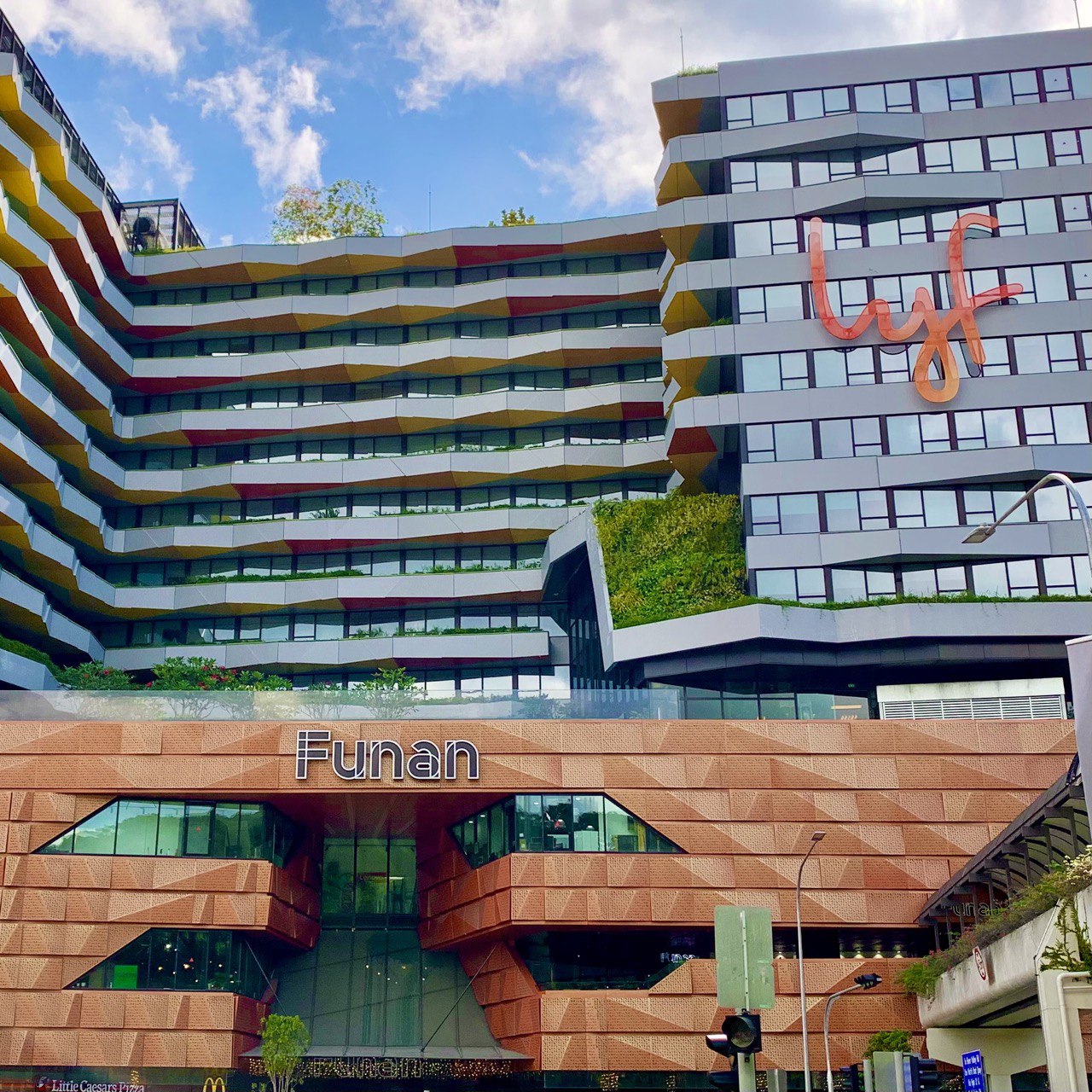 Staycation Review: lyf Funan Singapore (one of a kind!)