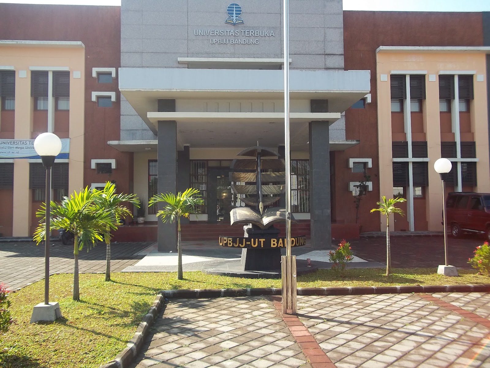 Universitas Terbuka Upbjj