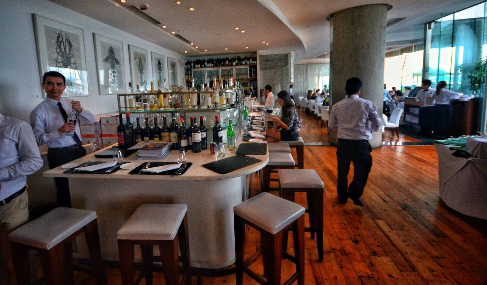 ISOLA’S WEEKEND LUNCH BUFFET IFC Hong Kong – Hungry Hong Kong