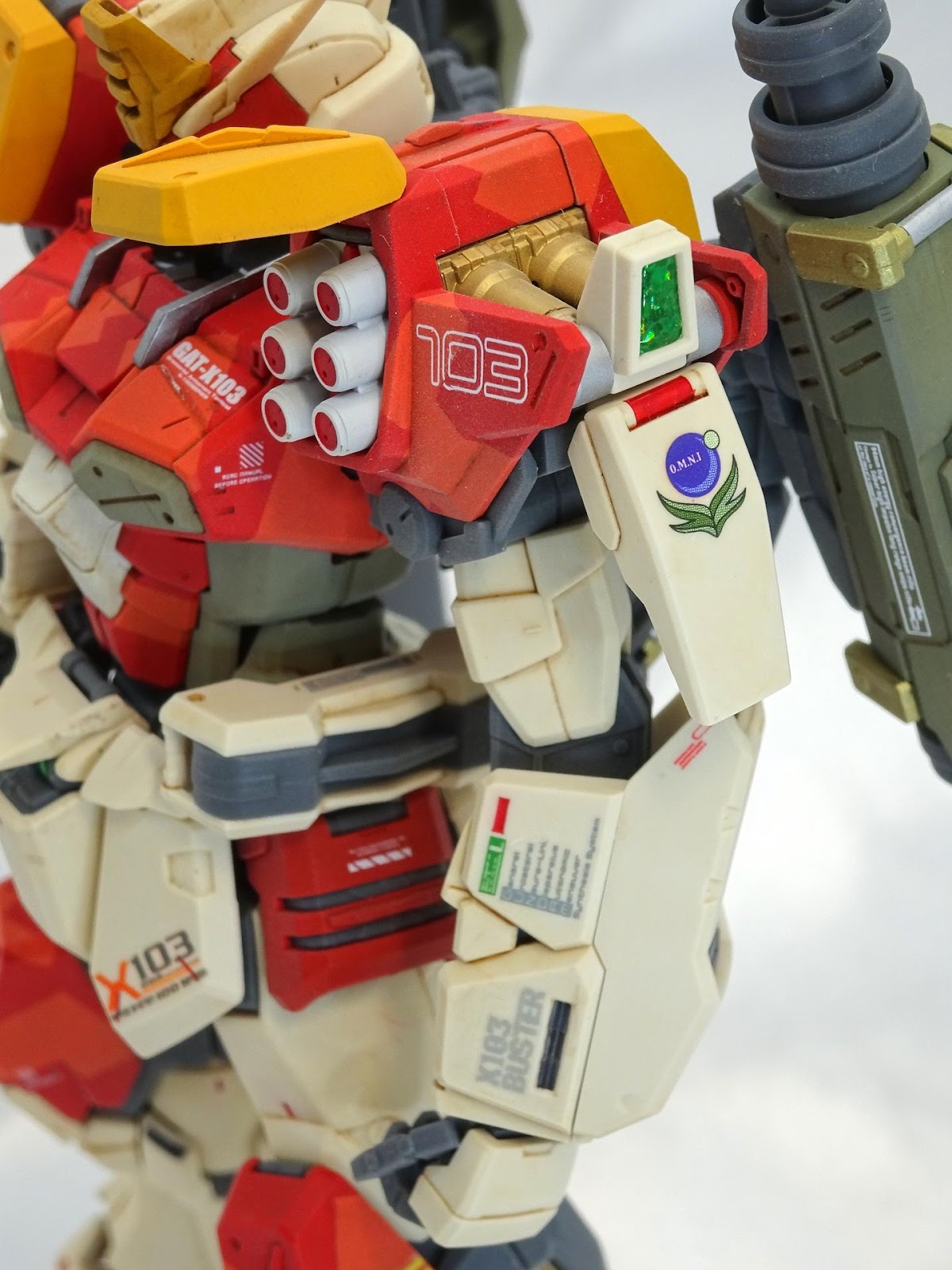 Painted Build: MG 1/100 Buster Gundam