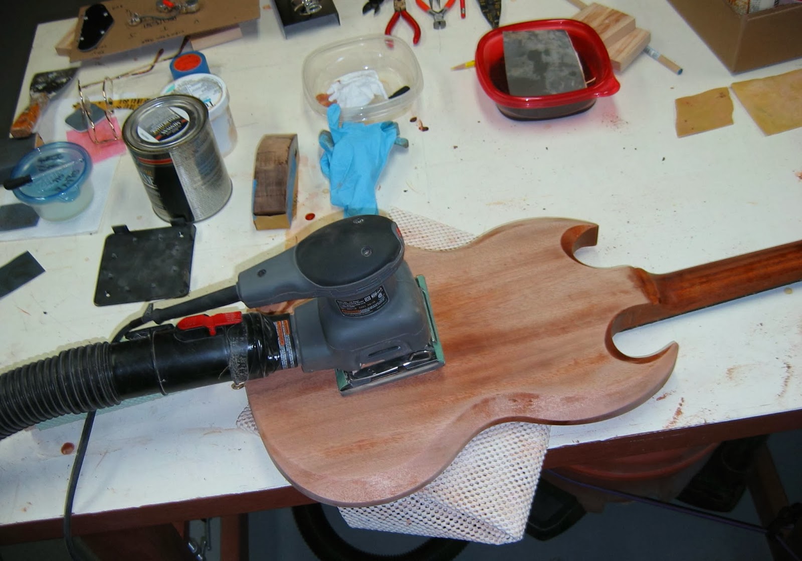 DIY Guitar Therapy: September 2013