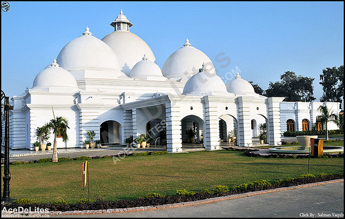 Travel Multan: Services Club Multan or MGM in Multan Cantt