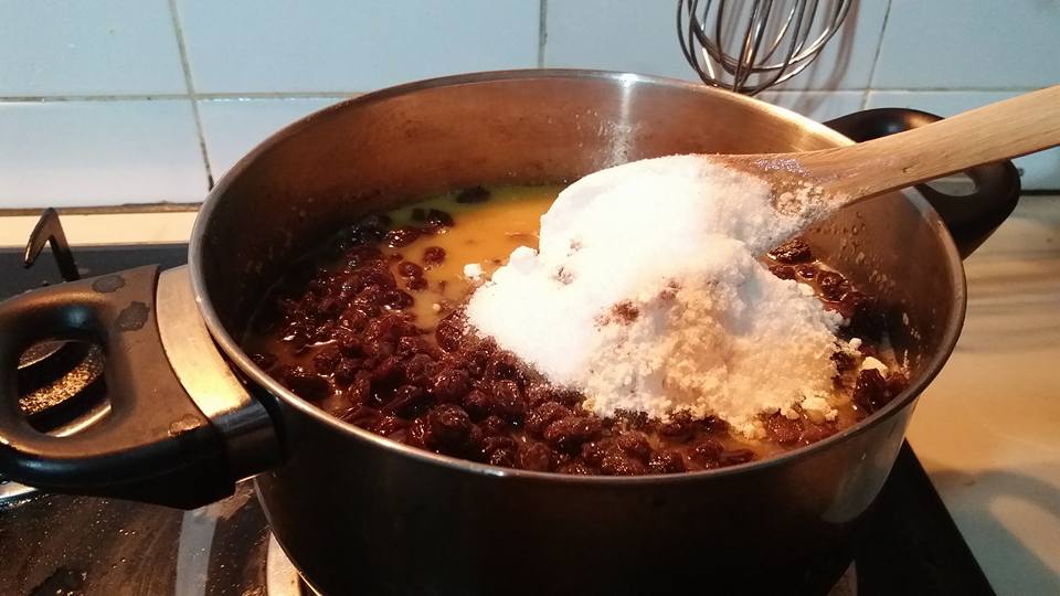 RESEPI KEK DUNDEE Lembab-lembab moist - rasa masam manis dan berempah