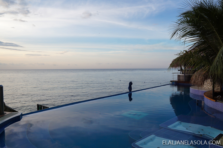 Elal Lasola Travel & Photography: Cebu | ­­Huna Huna Cliff Resort, Catmon