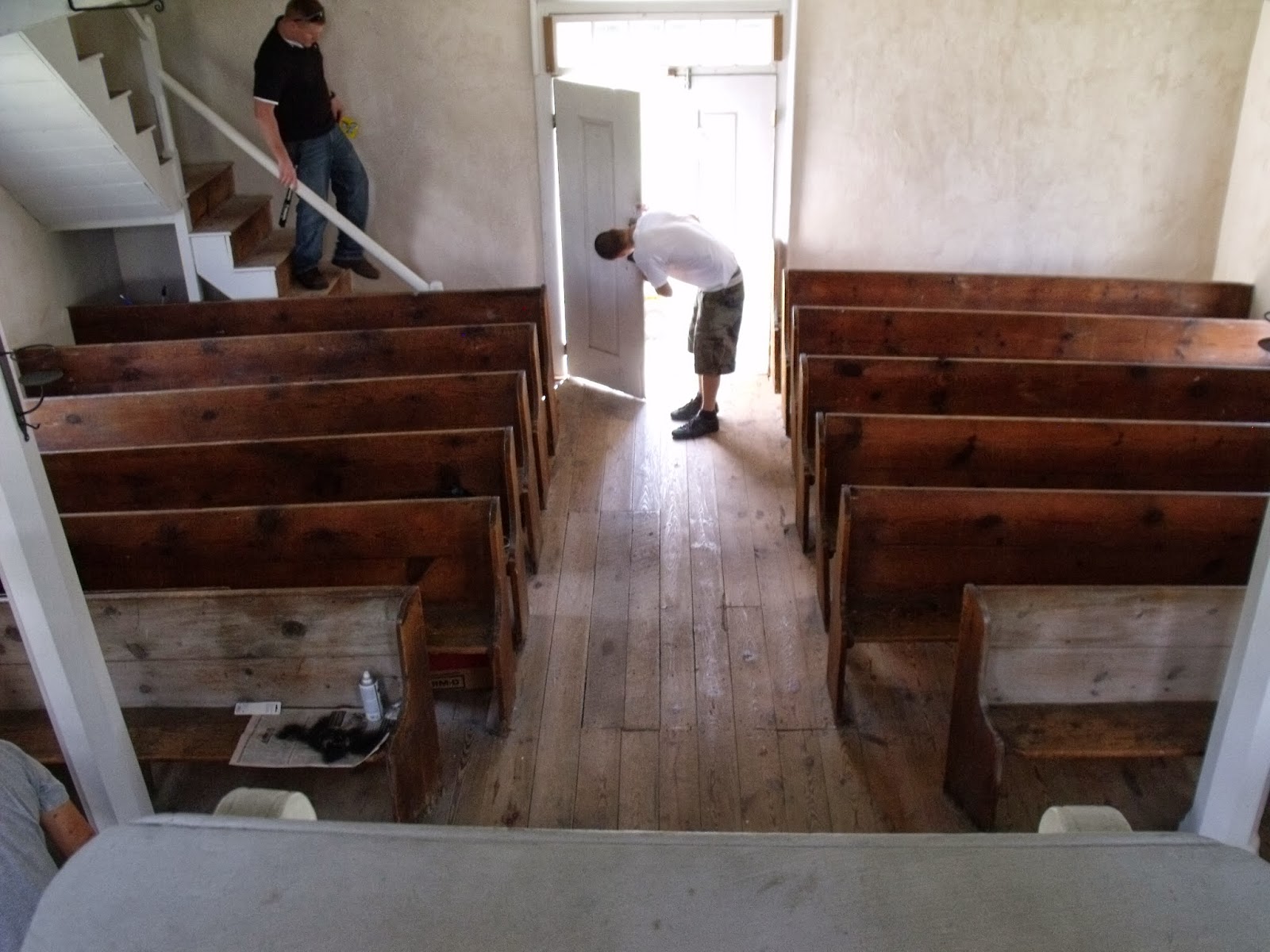 Discovery PA: Bedford's Old Log Church
