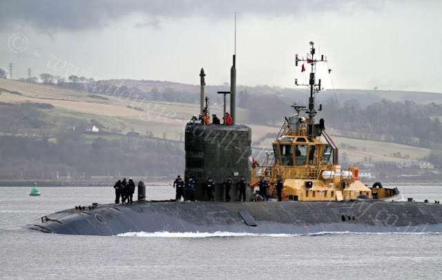 Dougie Coull Photography: HMS Talent Transits to Faslane Naval Base