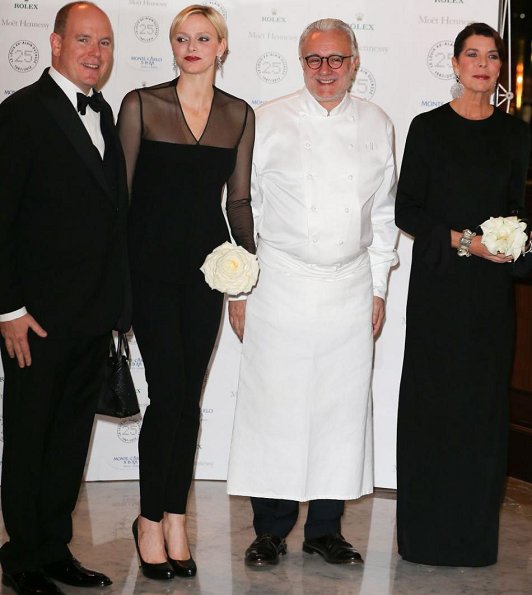 Prince Albert, Princess Charlene and Princess Caroline attended Gala ...