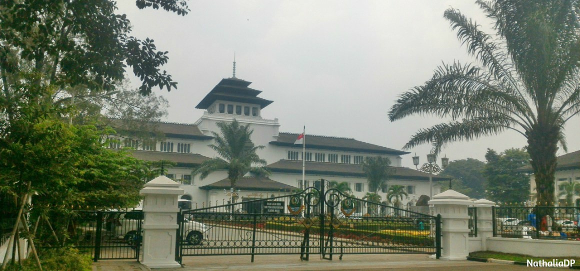 Nathalia DP: Gedung Sate, Ikon Kebanggaan Jawa Barat di Kota Bandung