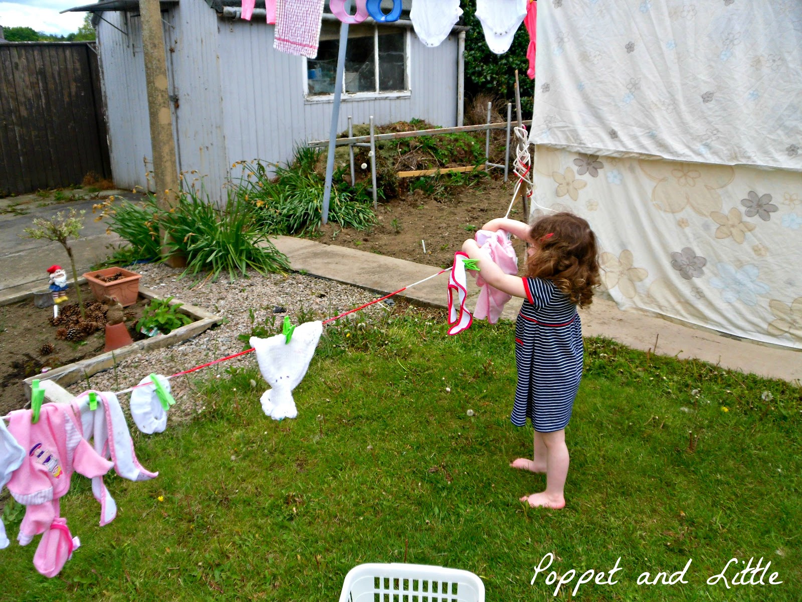 Poppet and Little: Child Labour (or Washing Line Imaginative Play)