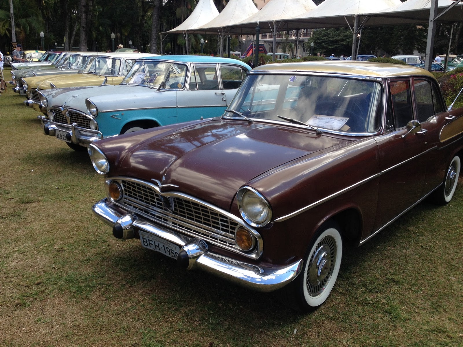 Antigos Verde Amarelo: I Encontro Nacional Simca do Brasil - Poços de ...