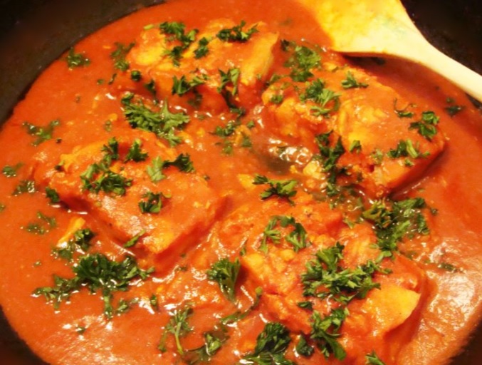 Boiled Yams with Tomato Fish Stew