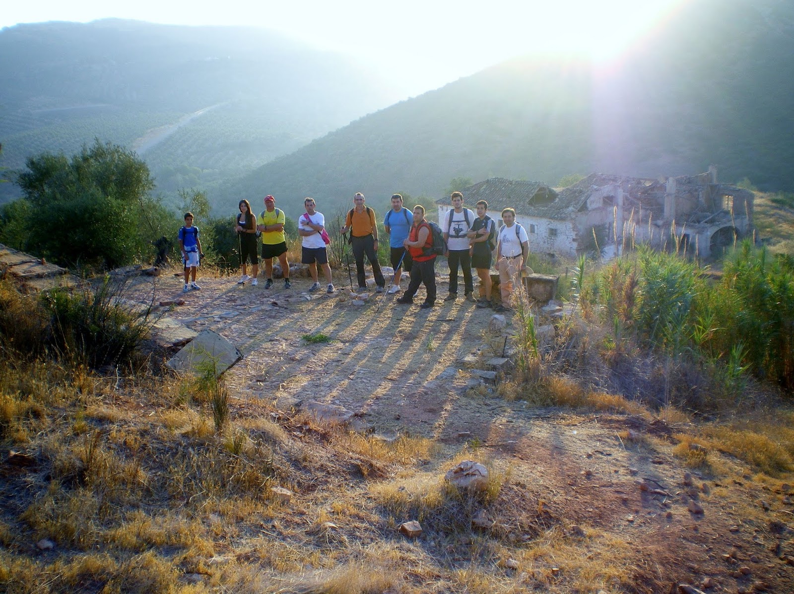 Club de Senderismo Los Escuderos de Rus (Jaen): HIPOGEOS VISIGÓTICOS DE RUS