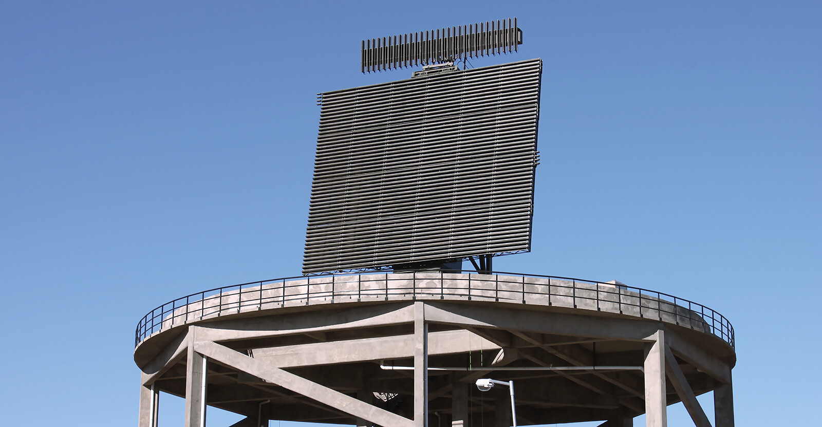 desarrollo defensa y tecnologia belica: El RPA-240T es un radar de vigilancia aérea de largo ...