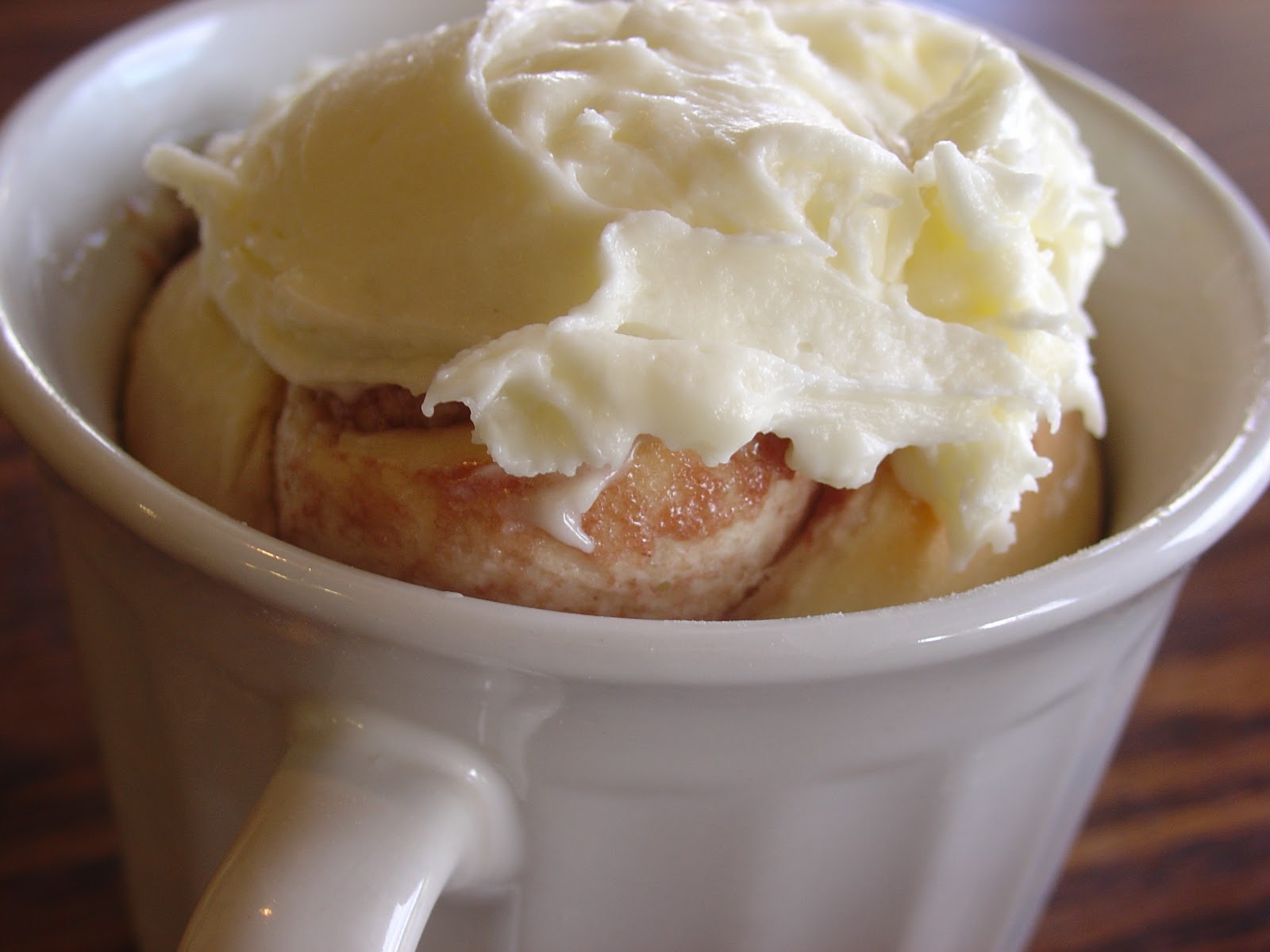 The Sisters Dish: Raspberry Rolls