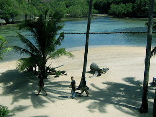 Guimaras: The Island Paradise: explore...alubihod beach resort☻...