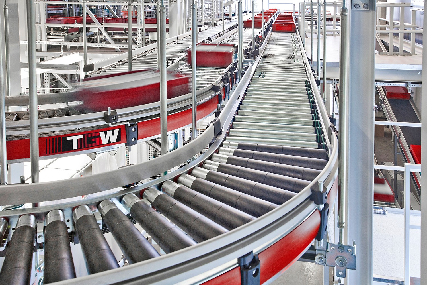 Cement conveyor equipment used in building construction - 100