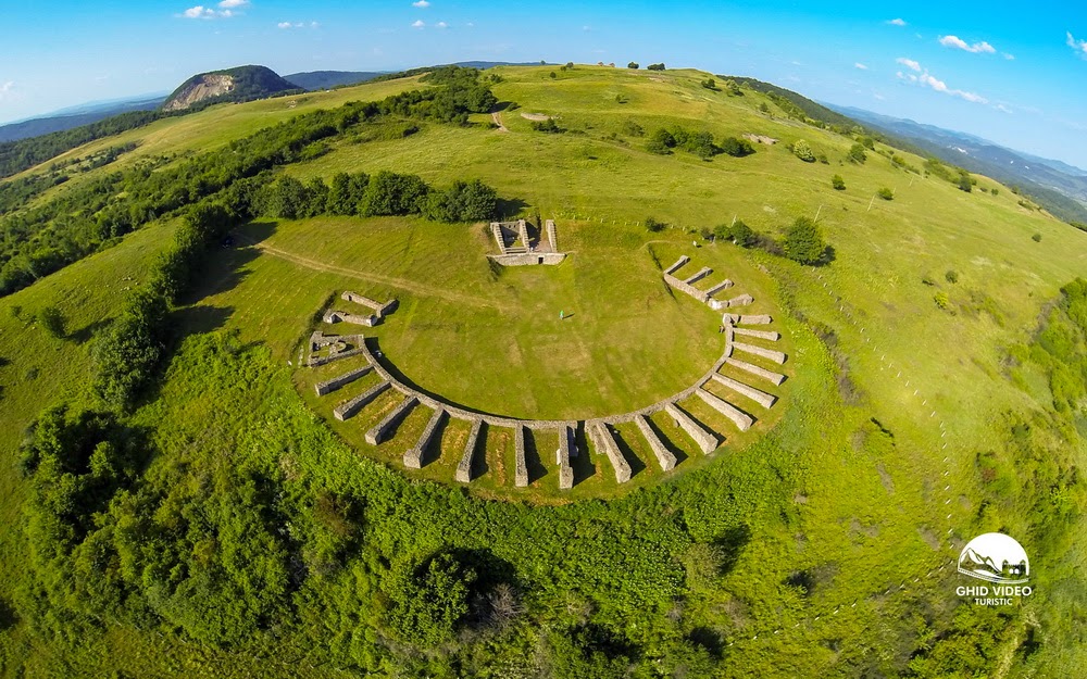 Foto travel: Castrul roman de la Porolissum, văzut de sus